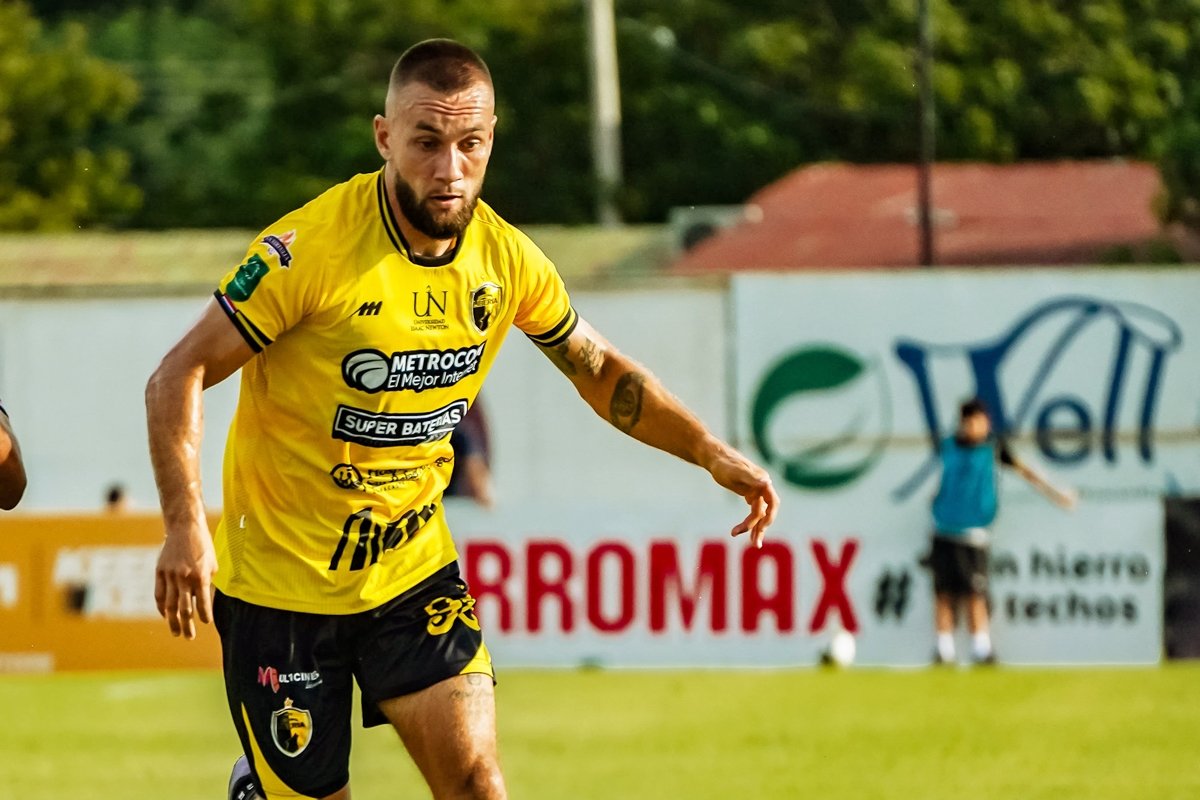 Ignacio Gómez: “Hace 4 años llegué al Municipal Liberia, amo estos colores” - ADM Liberia