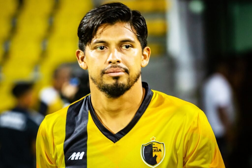 Walter Chevez es nuevo gerente general del Municipal Liberia - ADM Liberia